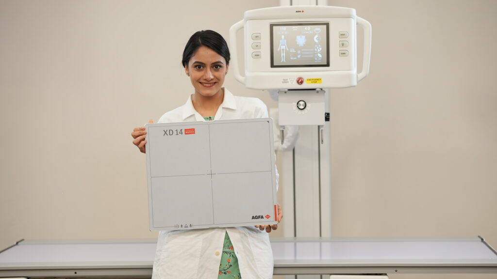 IN dr 400i floor - Agfa Radiology Solutions